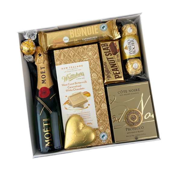 Möet Gift Box with Visa Prezzy Card | Celebration Box NZ